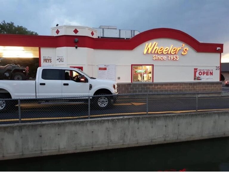 Wheeler's Handout - Nampa, ID - Menu & Hours - Order Delivery